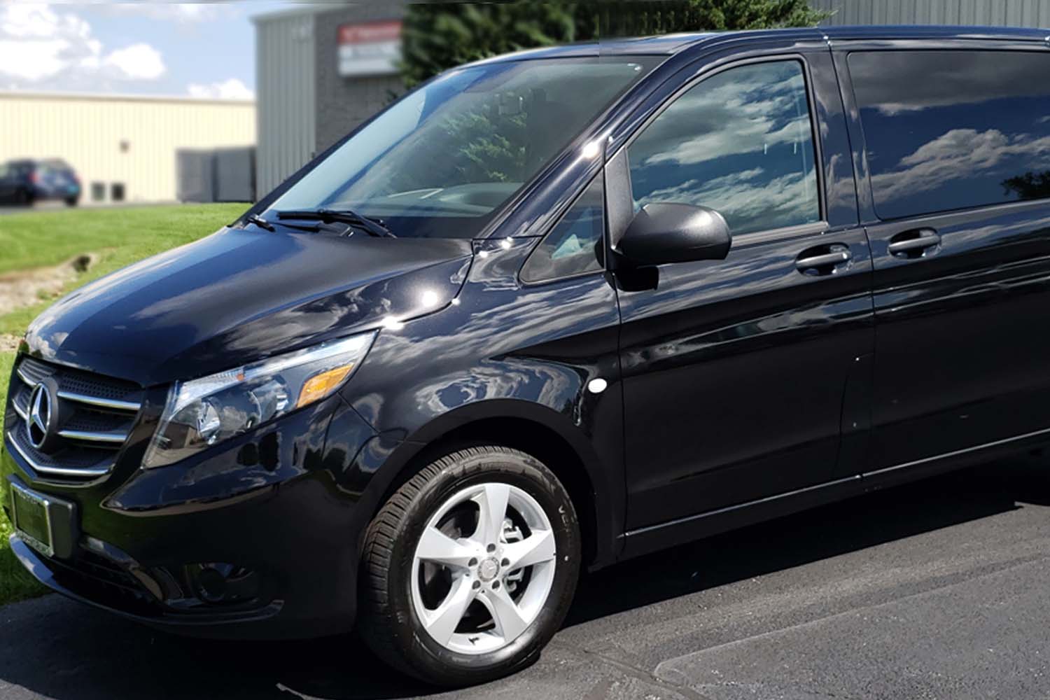 Midwest Coach Limo | Mercedes Benz Metris